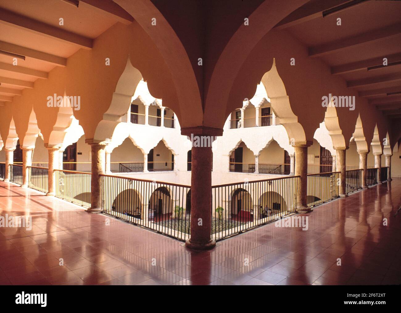 Merida mexico architecture hi-res stock photography and images - Alamy