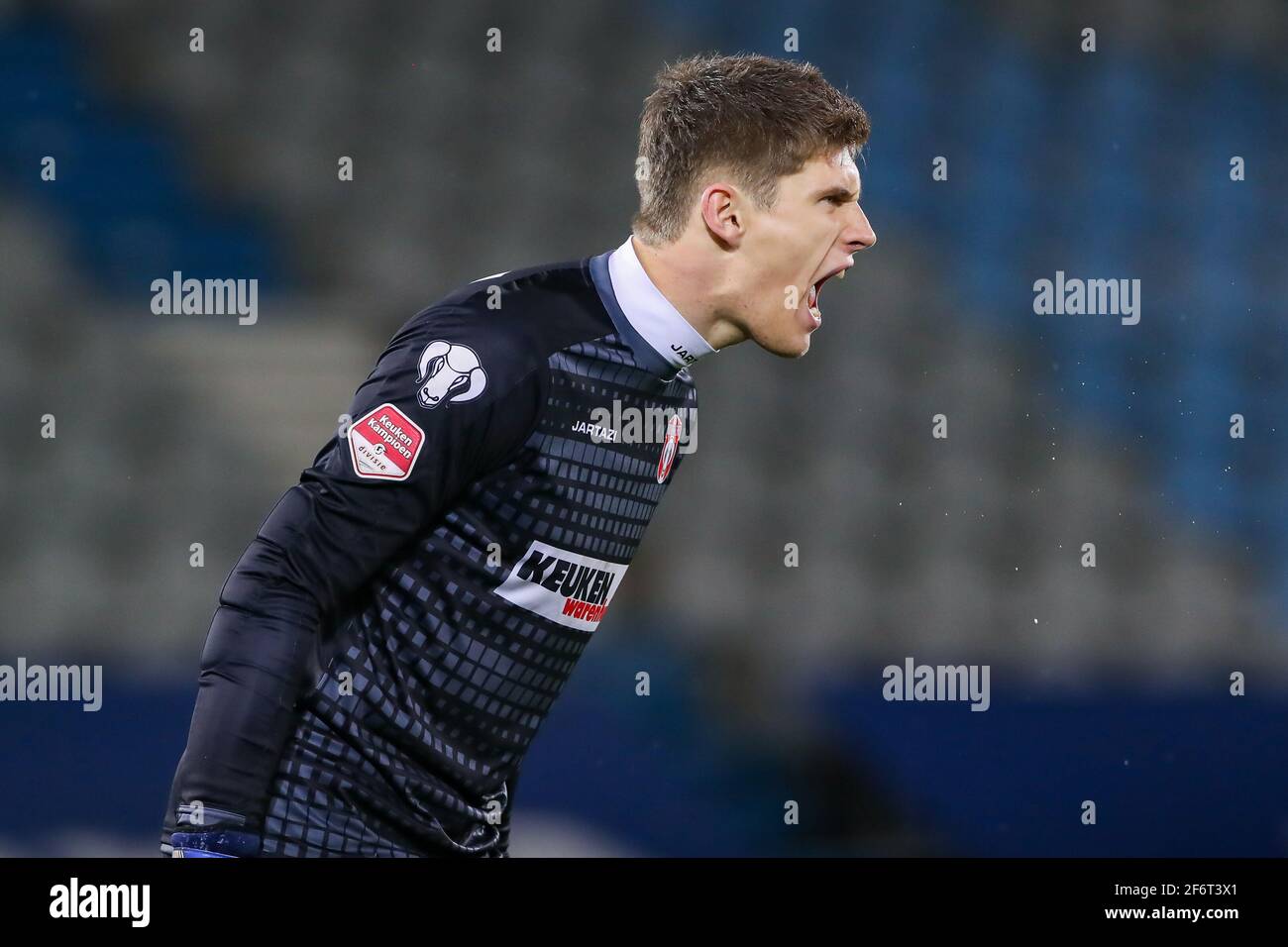 DOETINCHEM, NETHERLANDS - APRIL 2: Goalkeeper Max van Herk of FC ...