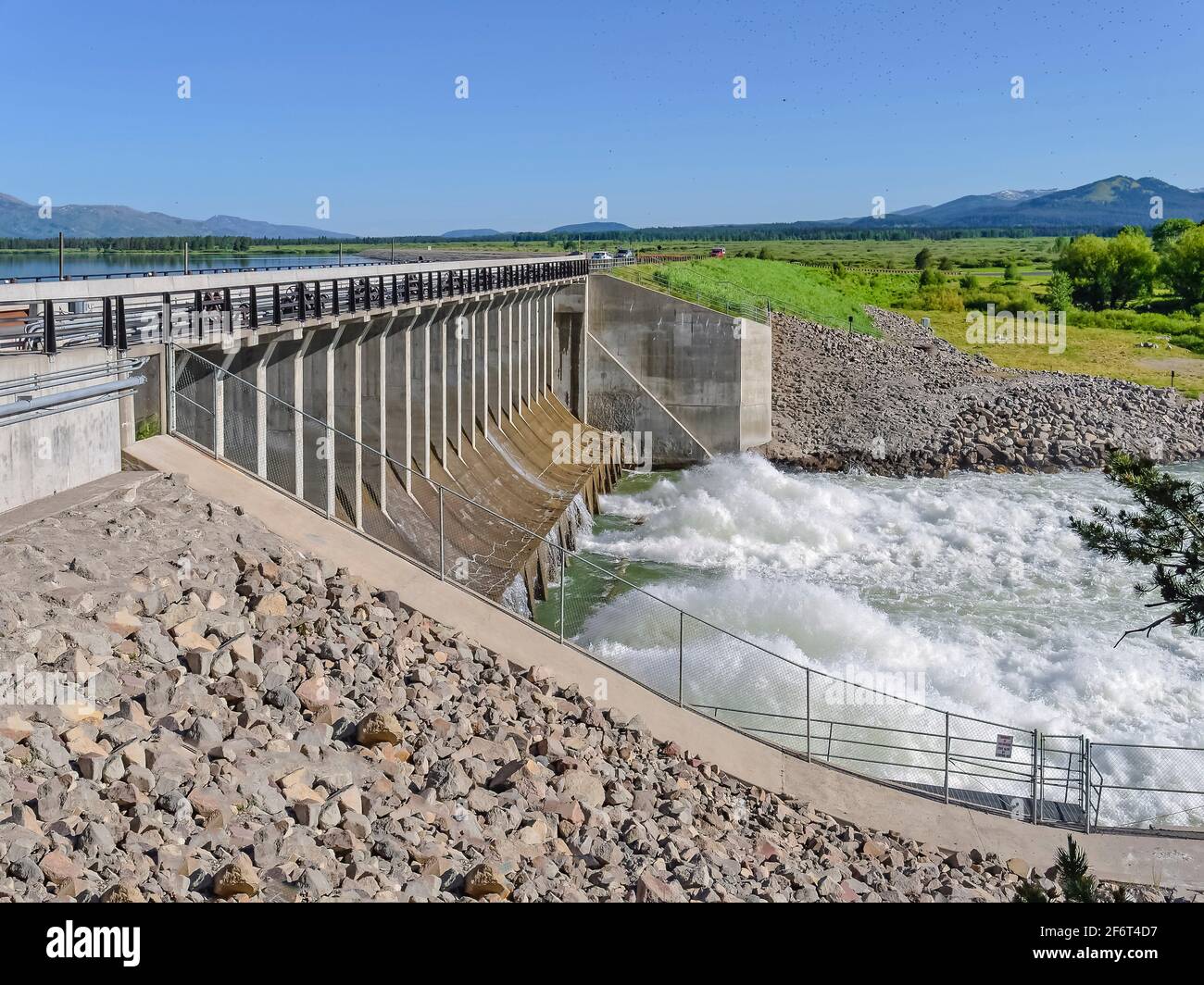 Types Of Dam Spillways