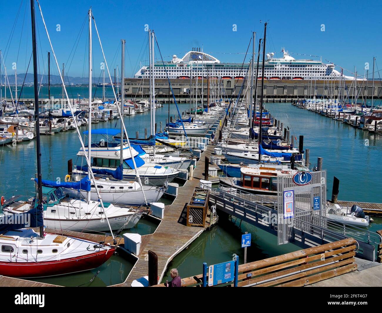 Pier 39 High Resolution Stock Photography and Images - Alamy