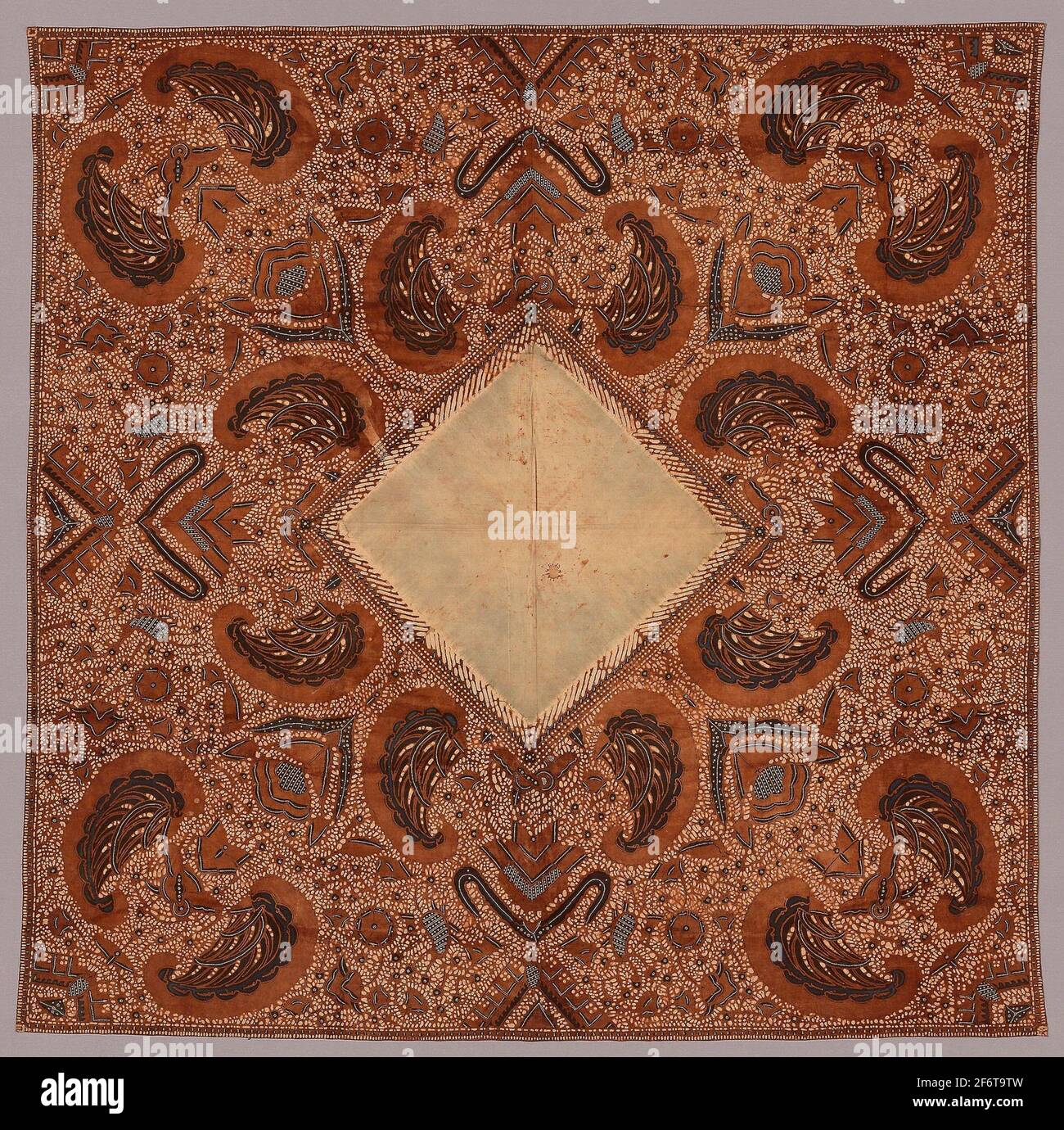 Hand drawn batik hi-res stock photography and images - Alamy