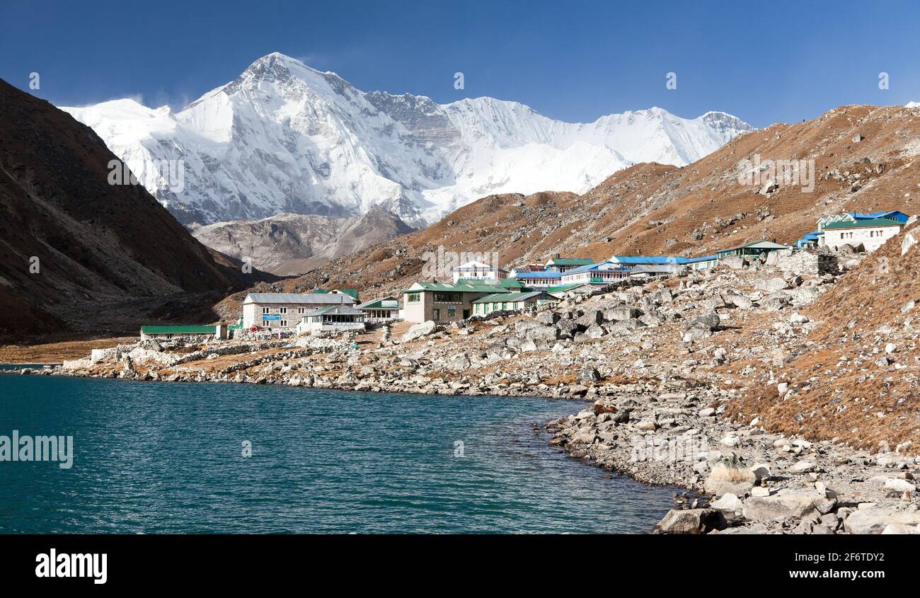 View of Gokyo lake and village with mount Cho Oyu - Gokyo trek, trek to ...