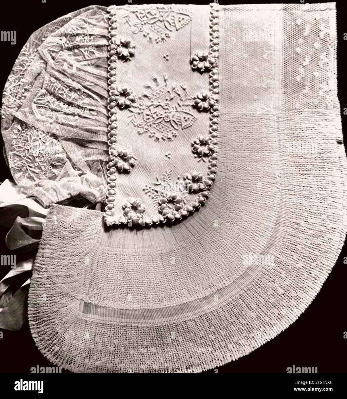 Starched cap hi-res stock photography and images - Alamy