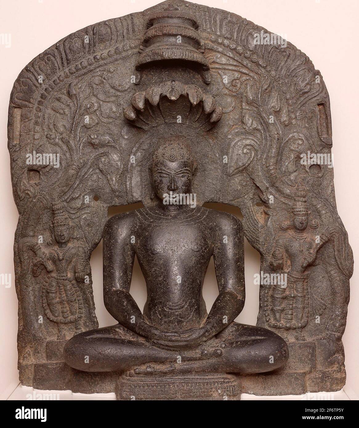 Serpent hood seated hi-res stock photography and images - Alamy