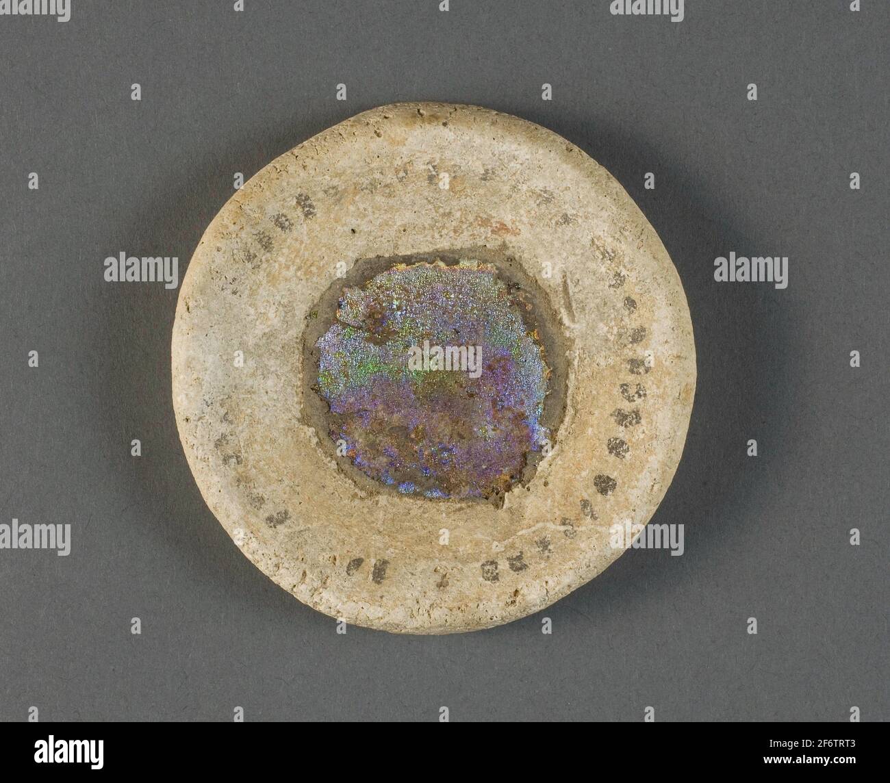 Mirror Ancient Egyptian High Resolution Stock Photography and Images ...