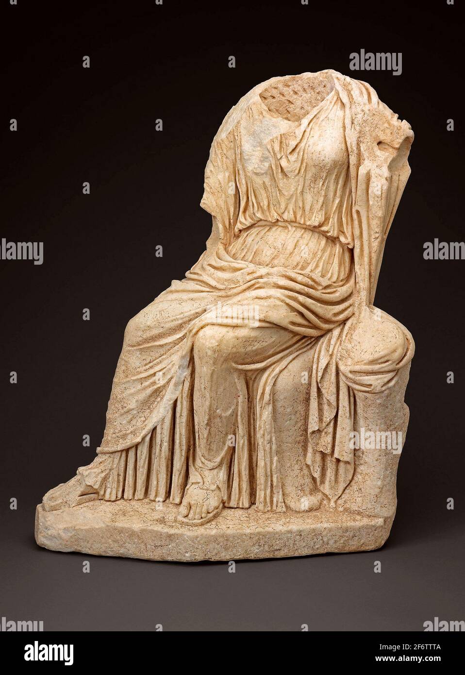 Ancient roman woman statue High Resolution Stock Photography and Images ...