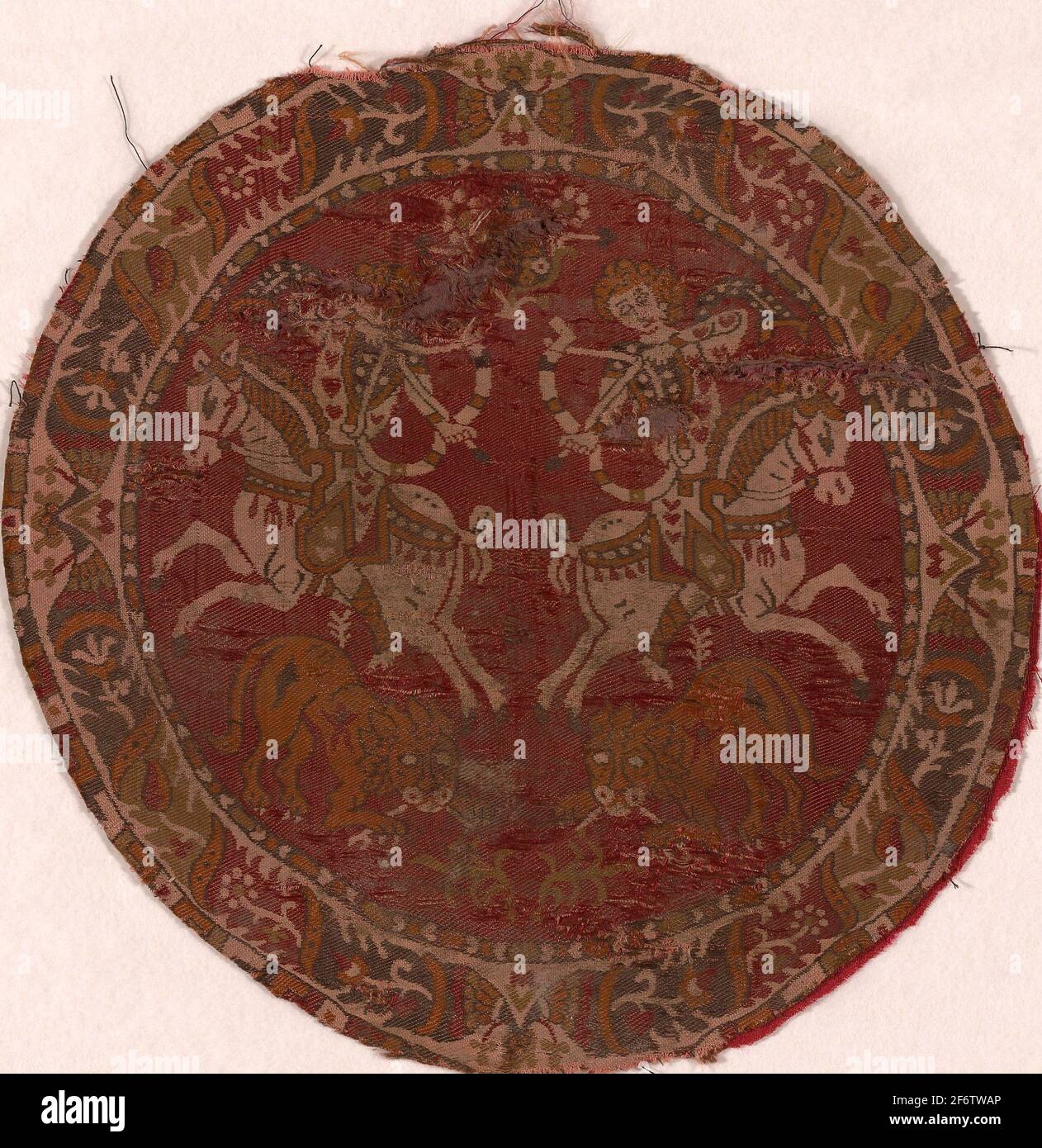 Silk plain compound twill weave hi-res stock photography and images - Alamy