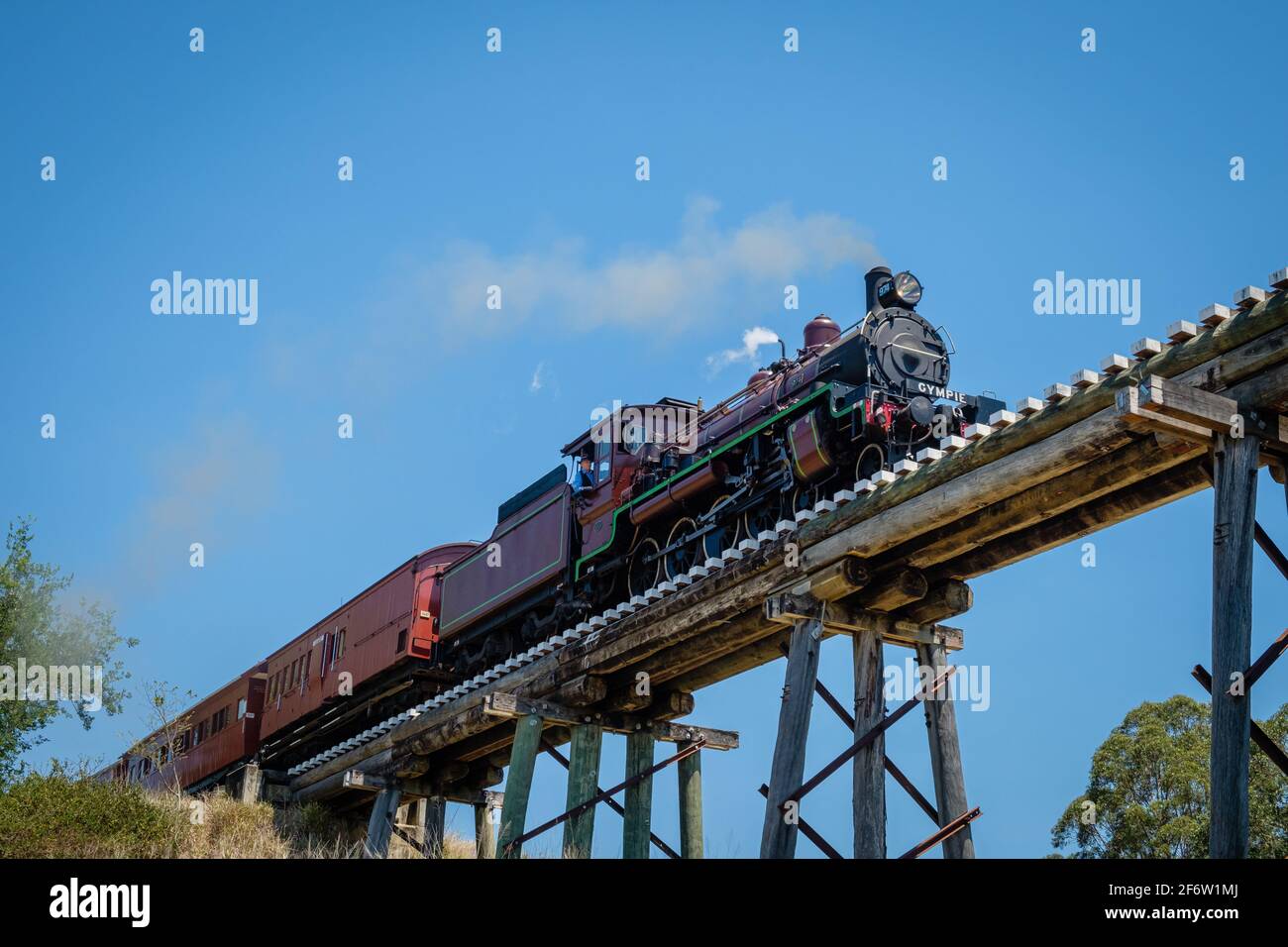 The Mary Valley Rattler - Victoria Bridge Stock Photo - Alamy