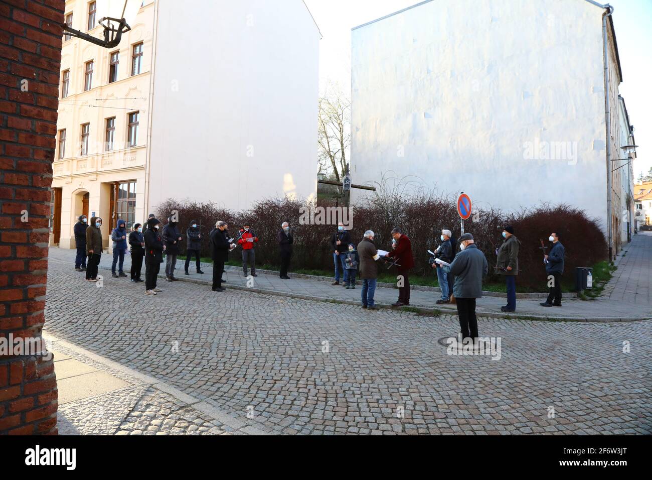 Bußgang der Männer vom Heiligen Grab aus nach Heilig Kreuz / Empfang ...
