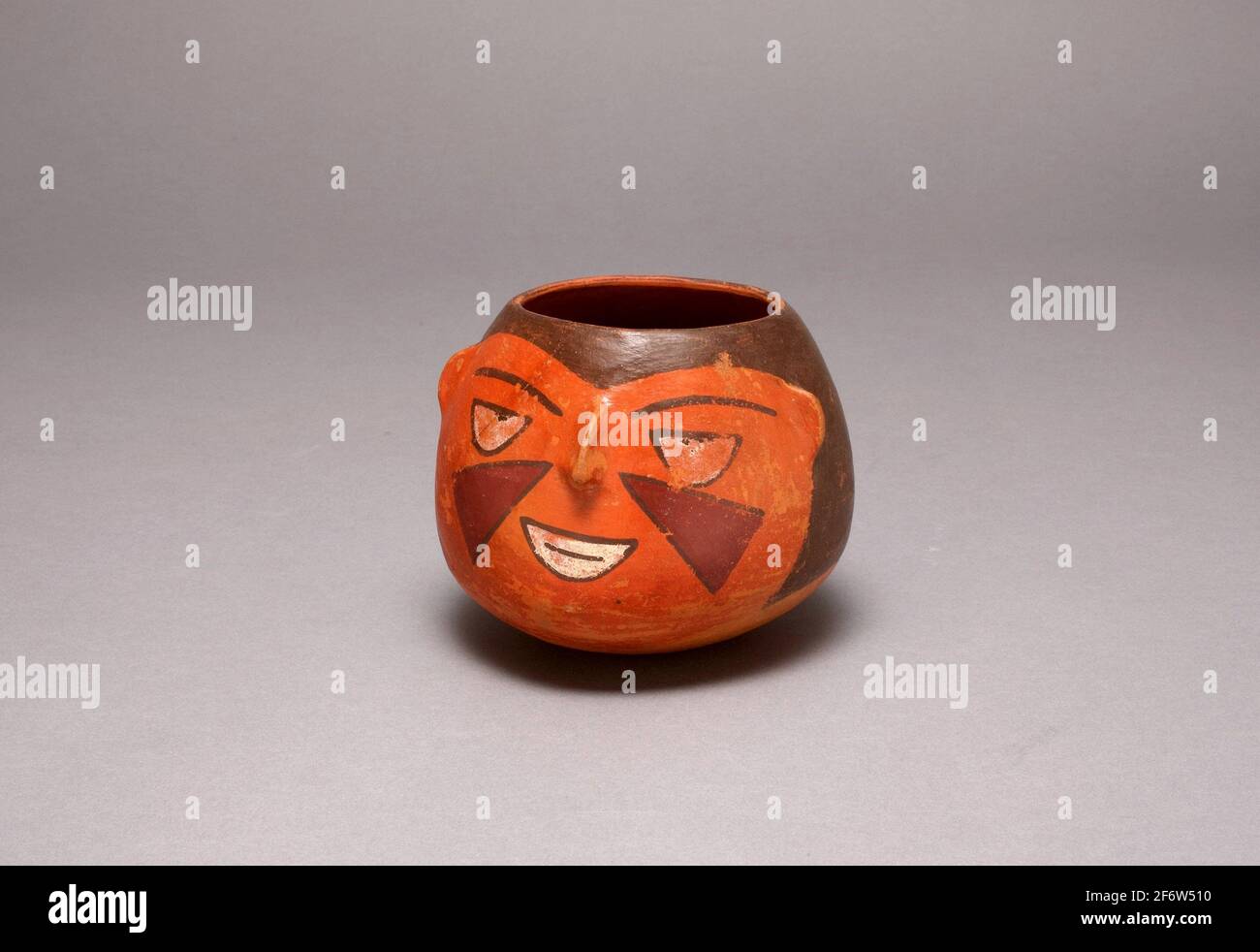 Trophy head nazca hi-res stock photography and images - Alamy