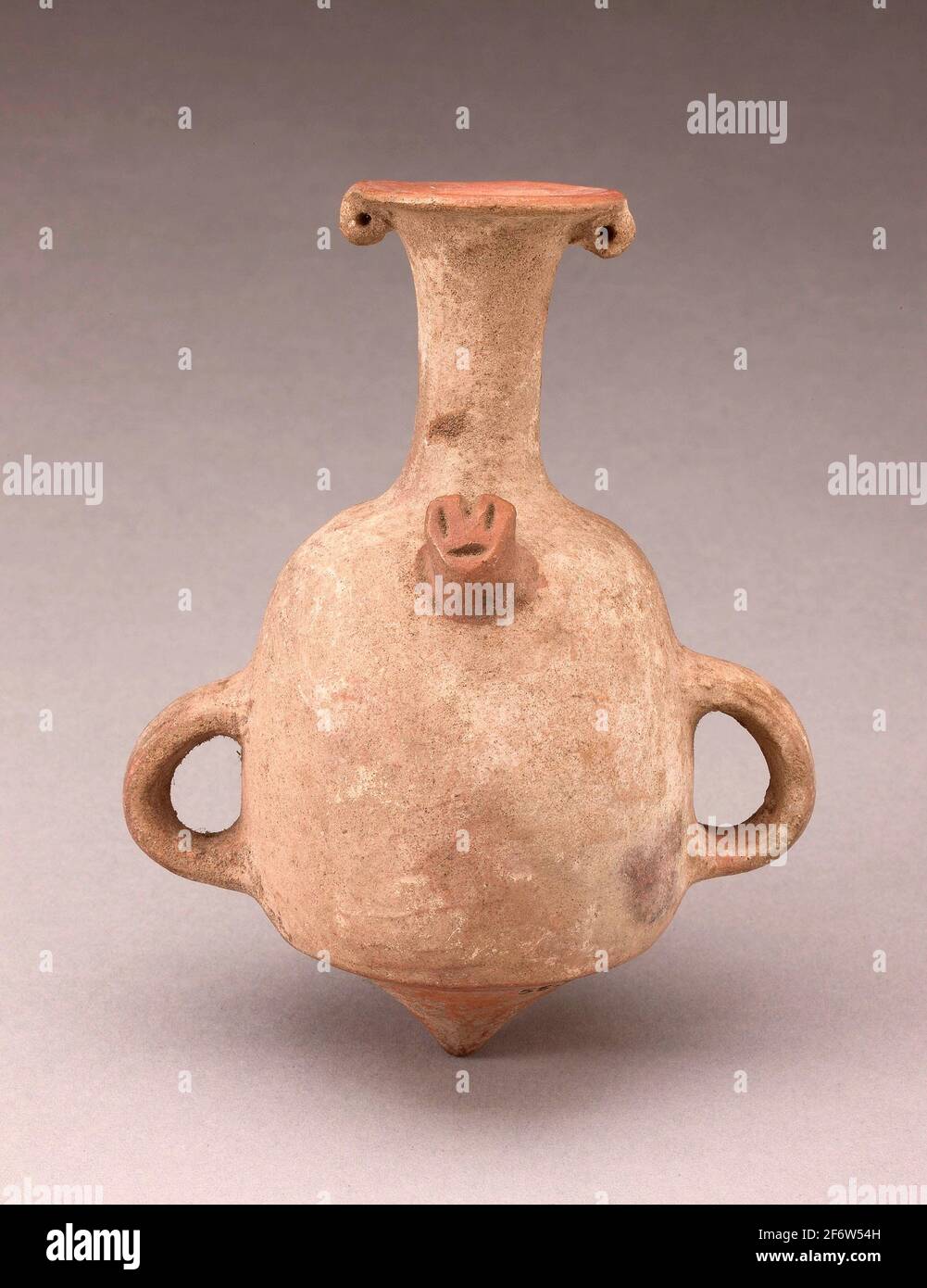 Miniature aryballos hi-res stock photography and images - Alamy