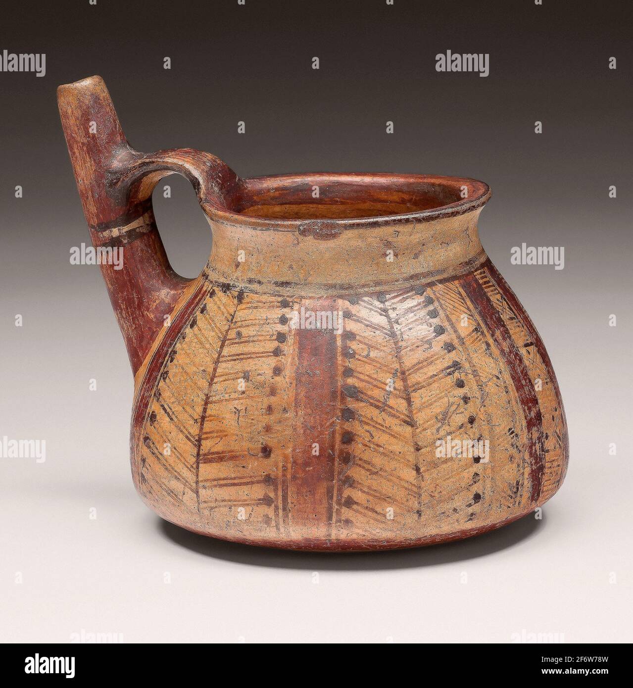 Inca ceramic hi-res stock photography and images - Alamy