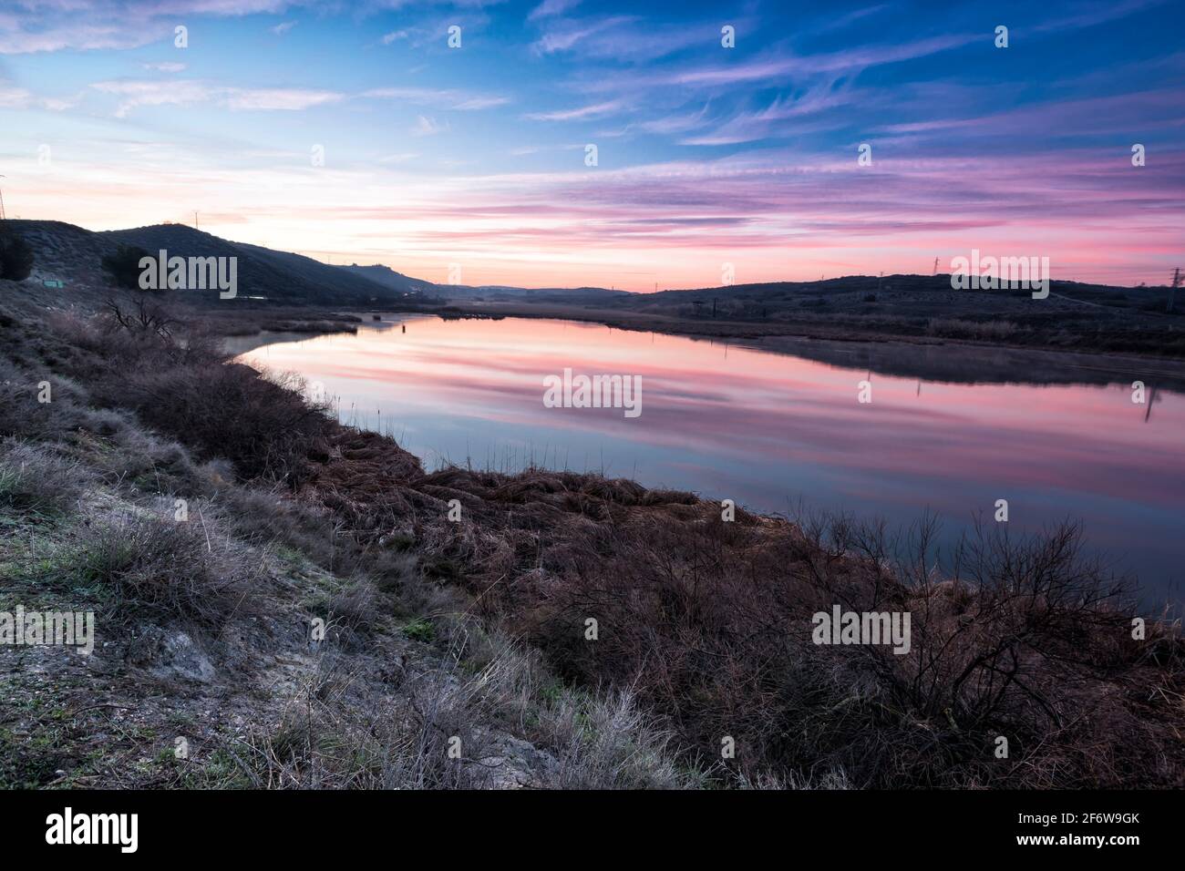 Calm water lagoon hi-res stock photography and images - Alamy