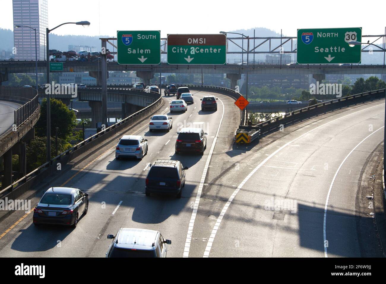 Portland freeway traffic hi-res stock photography and images - Alamy