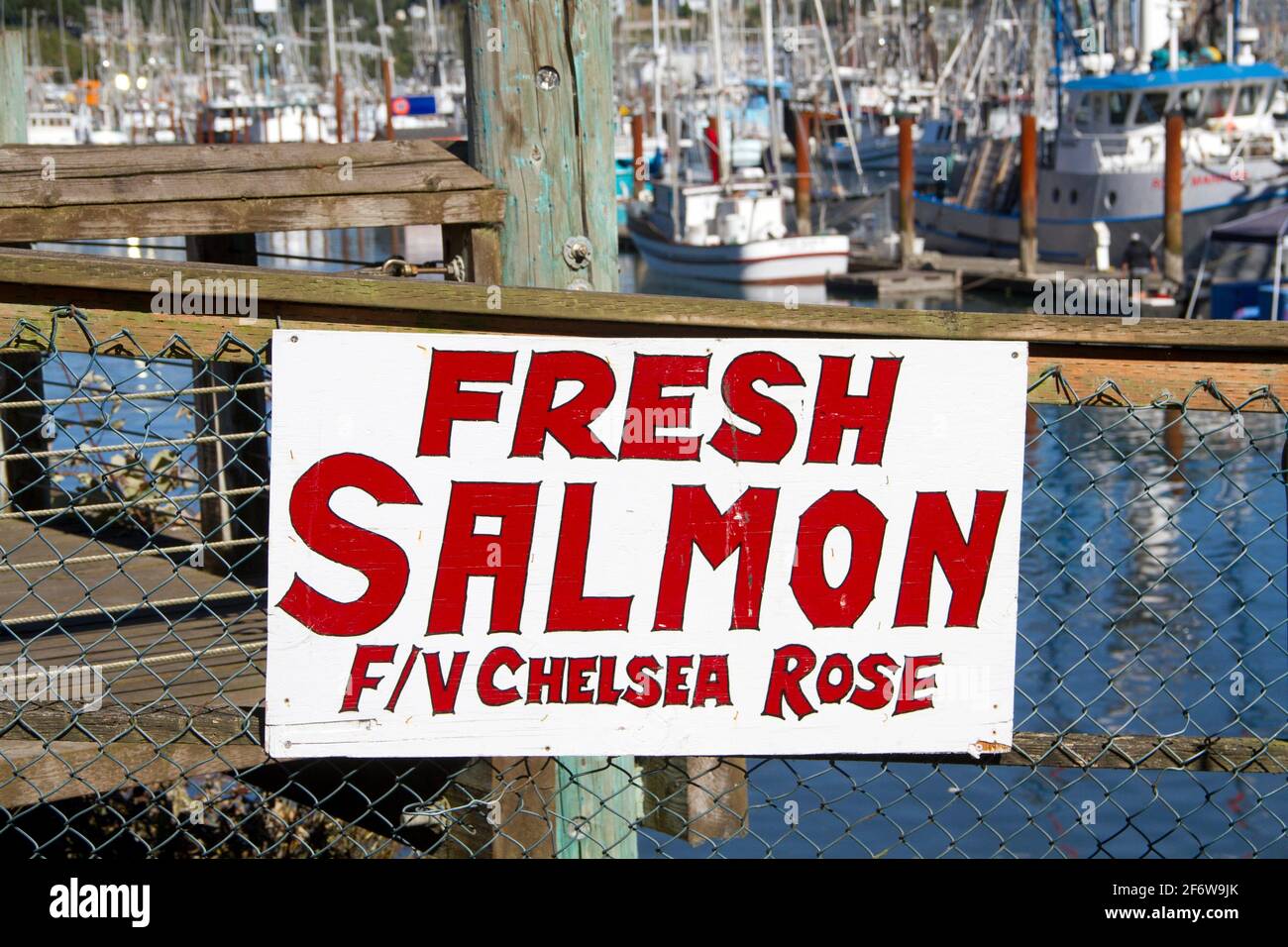 Food and drink for sale sign hi-res stock photography and images - Alamy