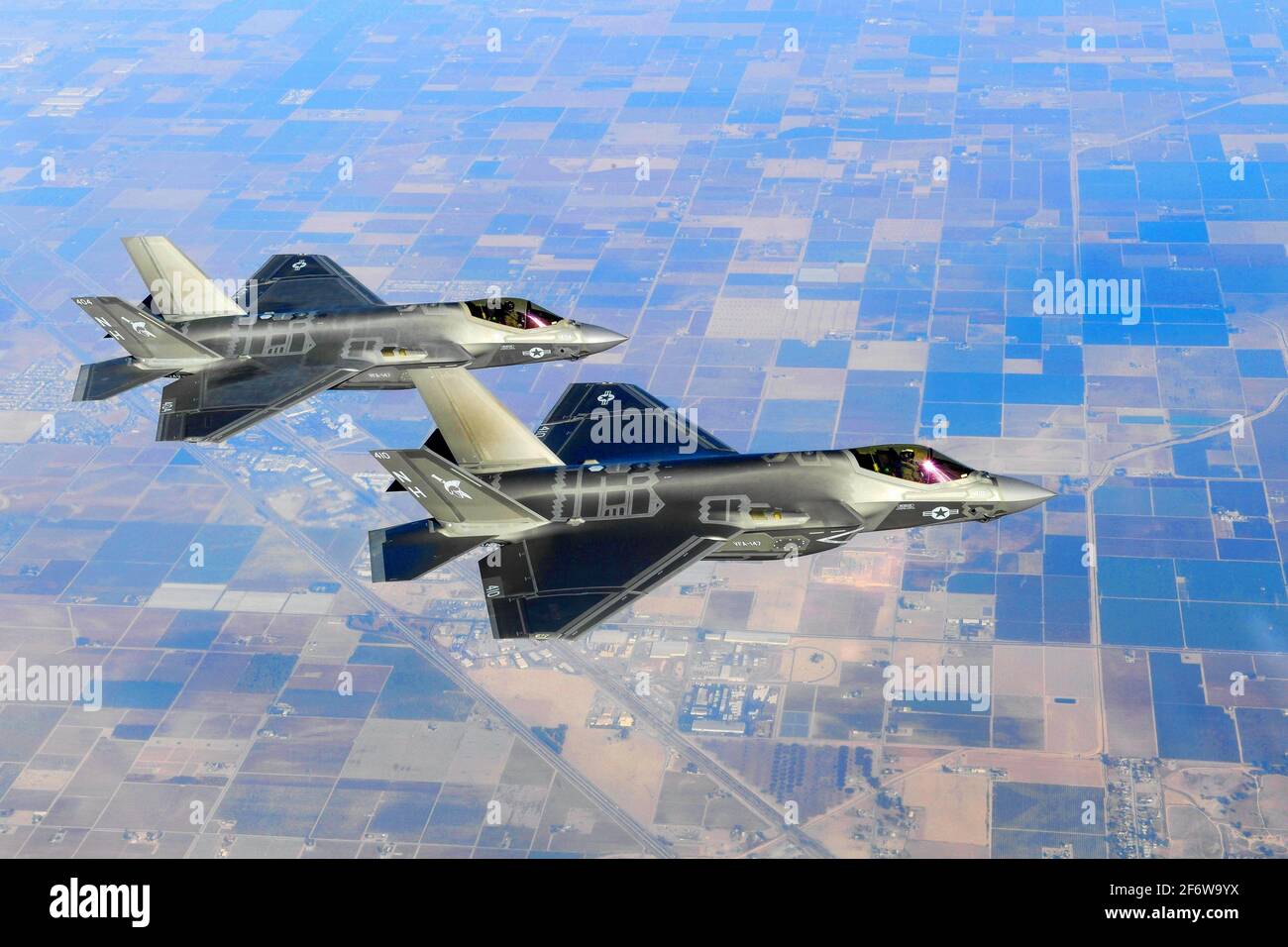 147 fighter wing hi-res stock photography and images - Alamy