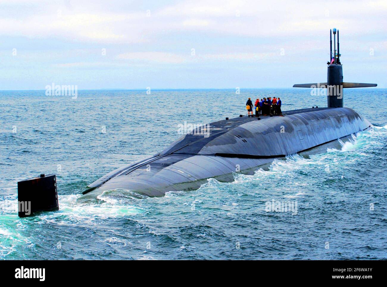 KINGS BAY, Ga. (Nov. 19, 2018) The Ohio-class ballistic missile ...