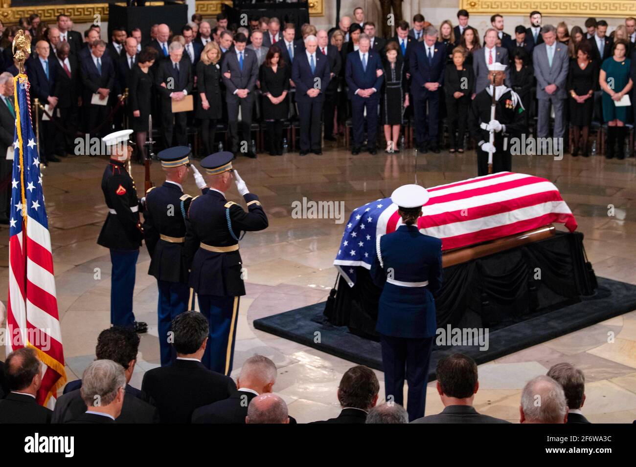 Uss george washington photo hi-res stock photography and images - Alamy