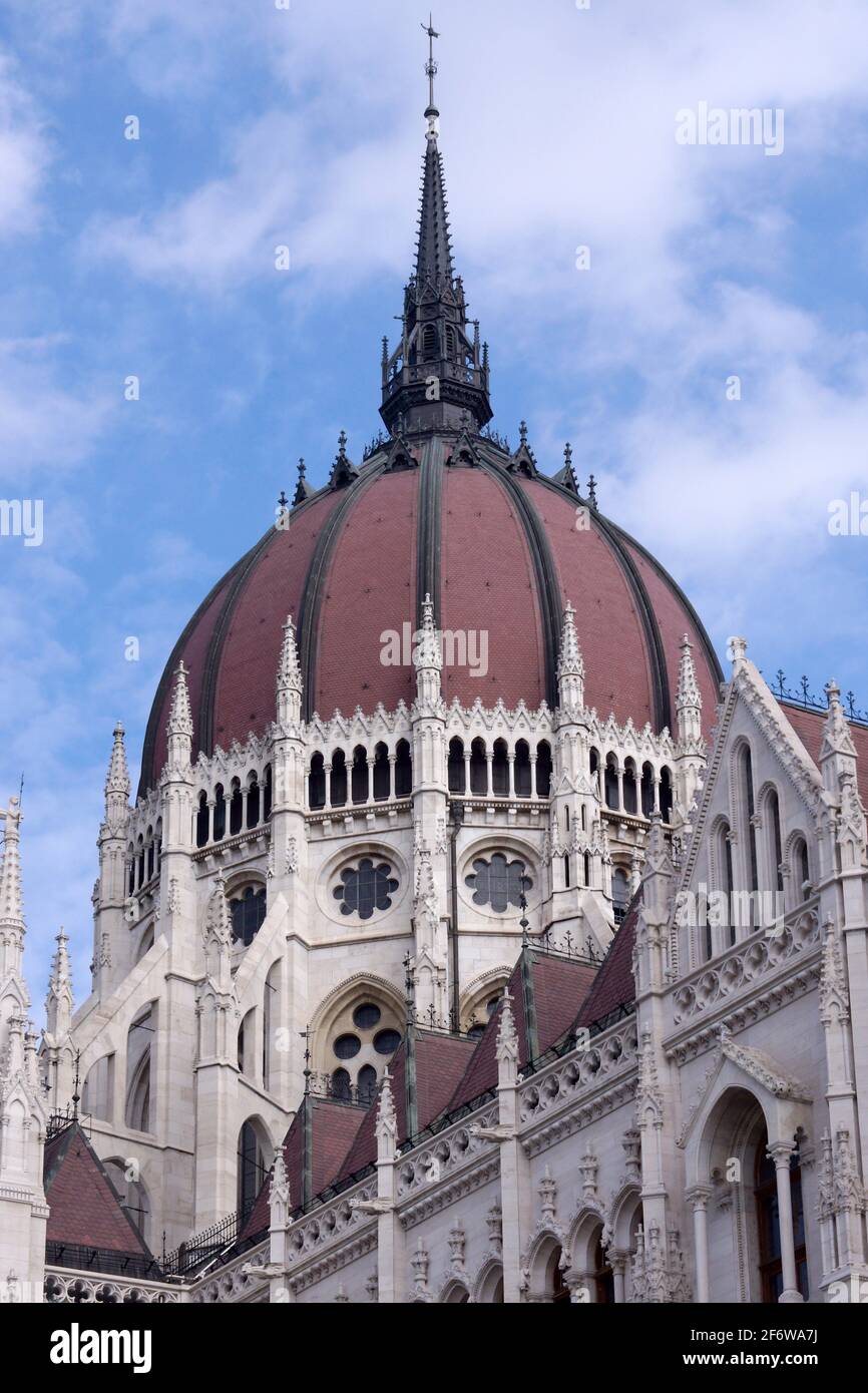 Hungary built structure architecture hi-res stock photography and ...