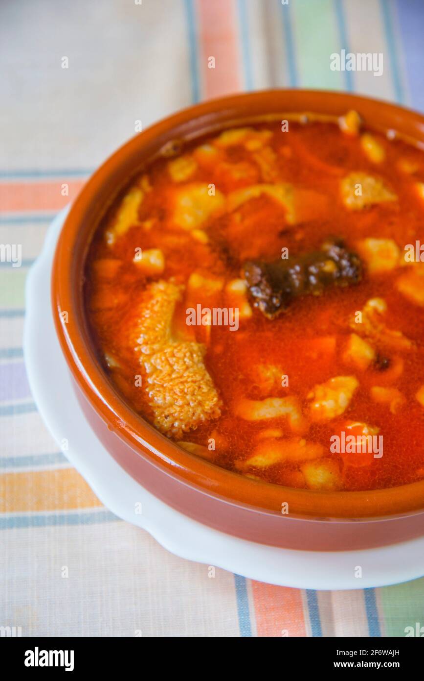 Callos A La Madrilena High Resolution Stock Photography and Images - Alamy