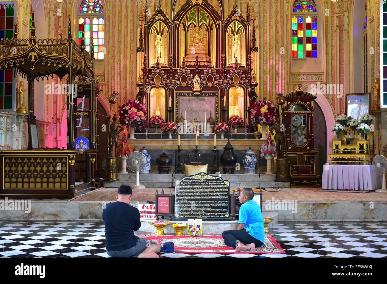 Gothic revival hi-res stock photography and images - Alamy