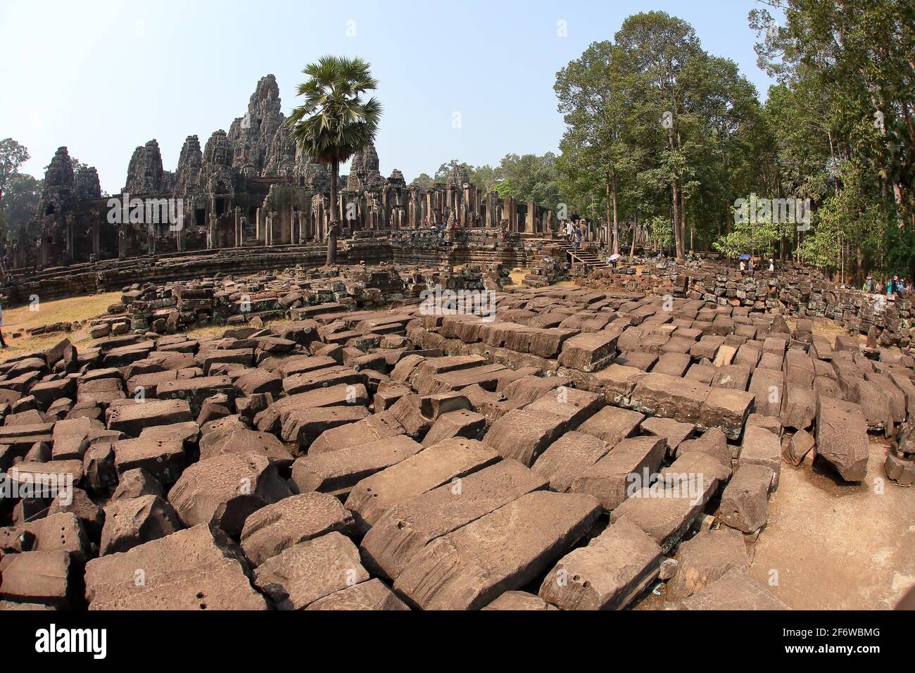Cambodia travel cultural asian khmer temple religious art gate entrance ...