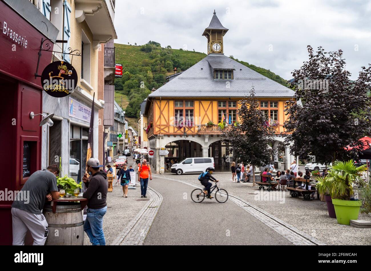Arreau, France High Resolution Stock Photography and Images - Alamy