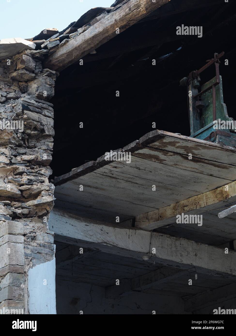 Collapsed old stone mountain house Stock Photo - Alamy