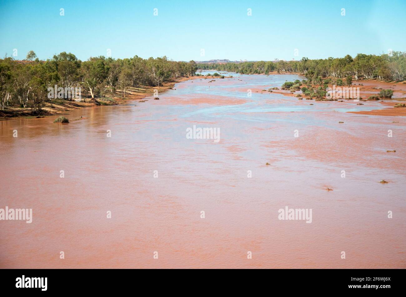 The Finke River in flood, Central Australia, as seen from The Ghan ...