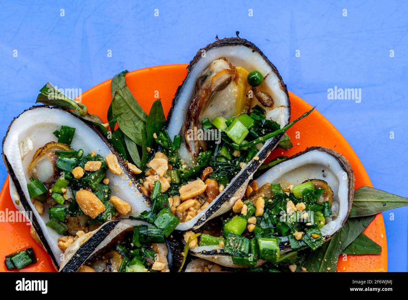 Plated vietnamese meal hi-res stock photography and images - Alamy