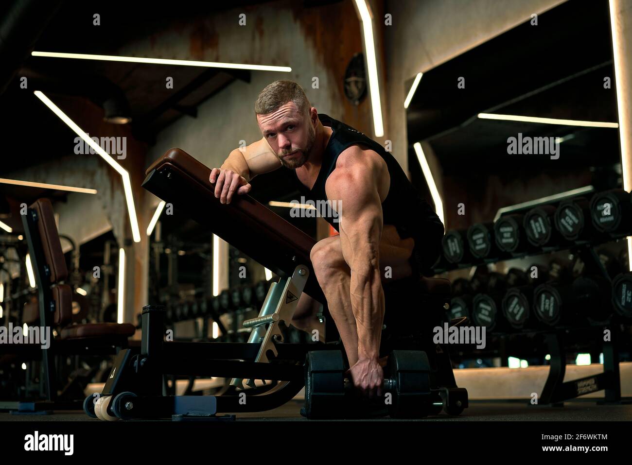 Man pecs gym hi-res stock photography and images - Alamy