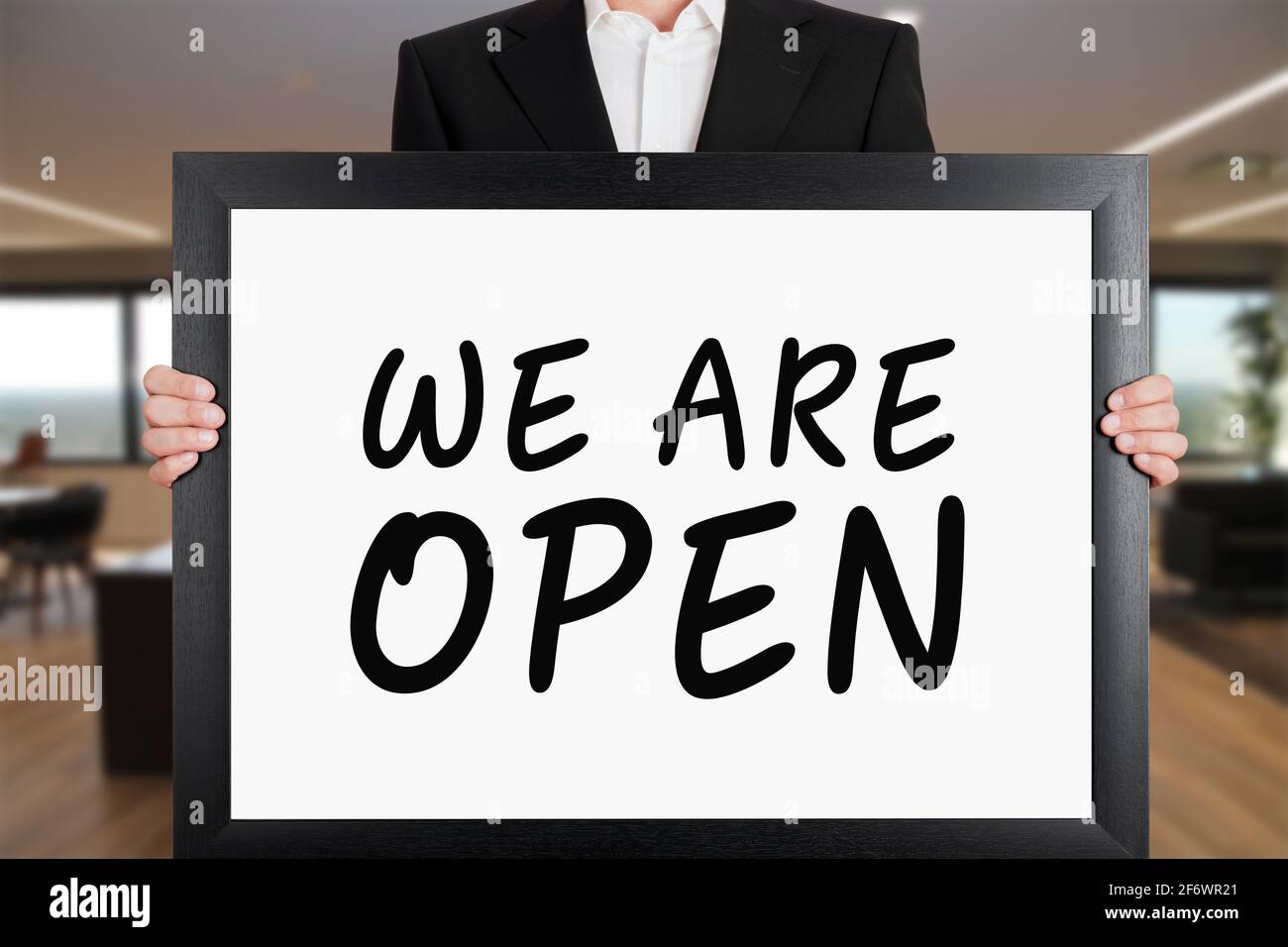 Big signboard hi-res stock photography and images - Alamy