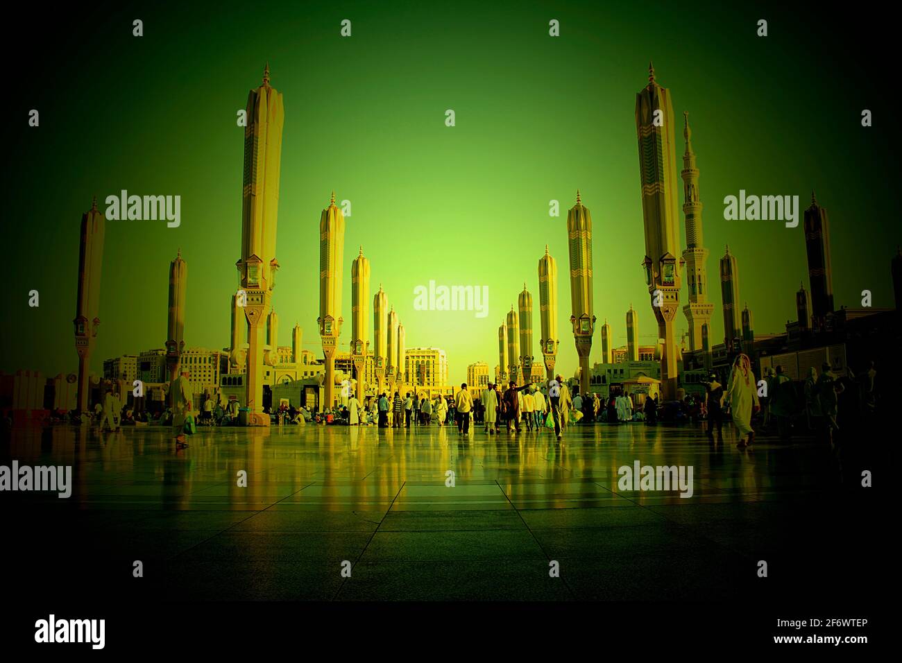 Madina Munawara High Resolution Stock Photography and Images - Alamy