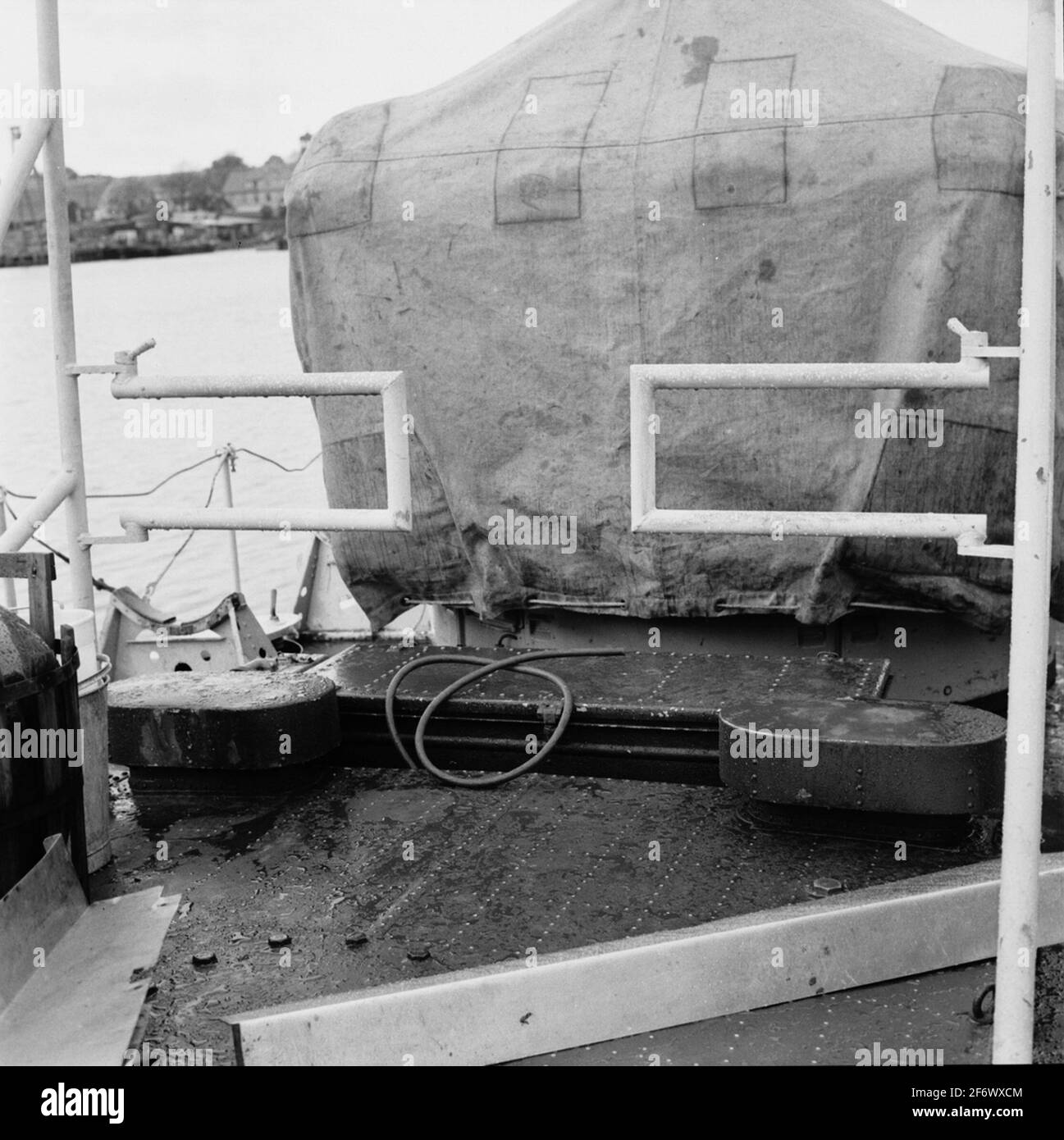 T 41 (depicted - name).T 41 (depicted - name Stock Photo - Alamy