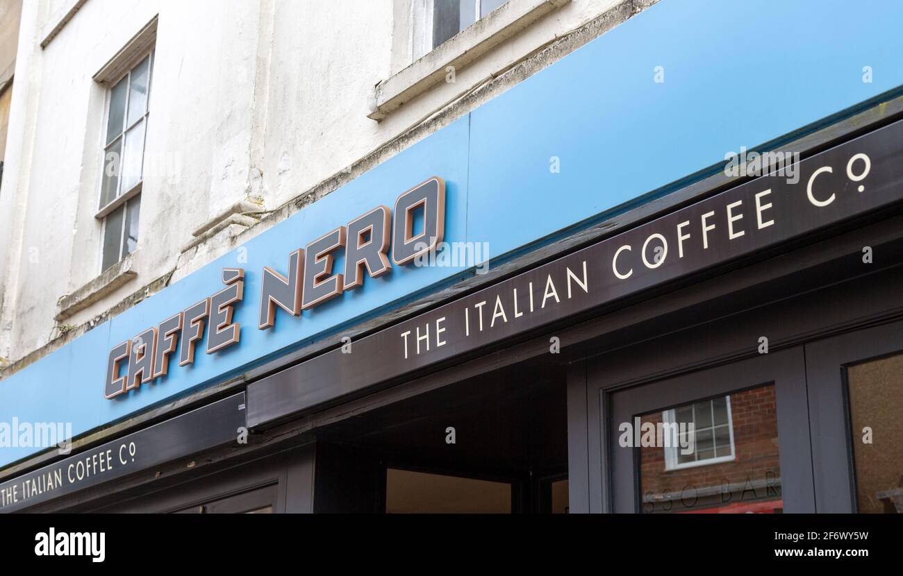 Caffe nero store hi-res stock photography and images - Alamy