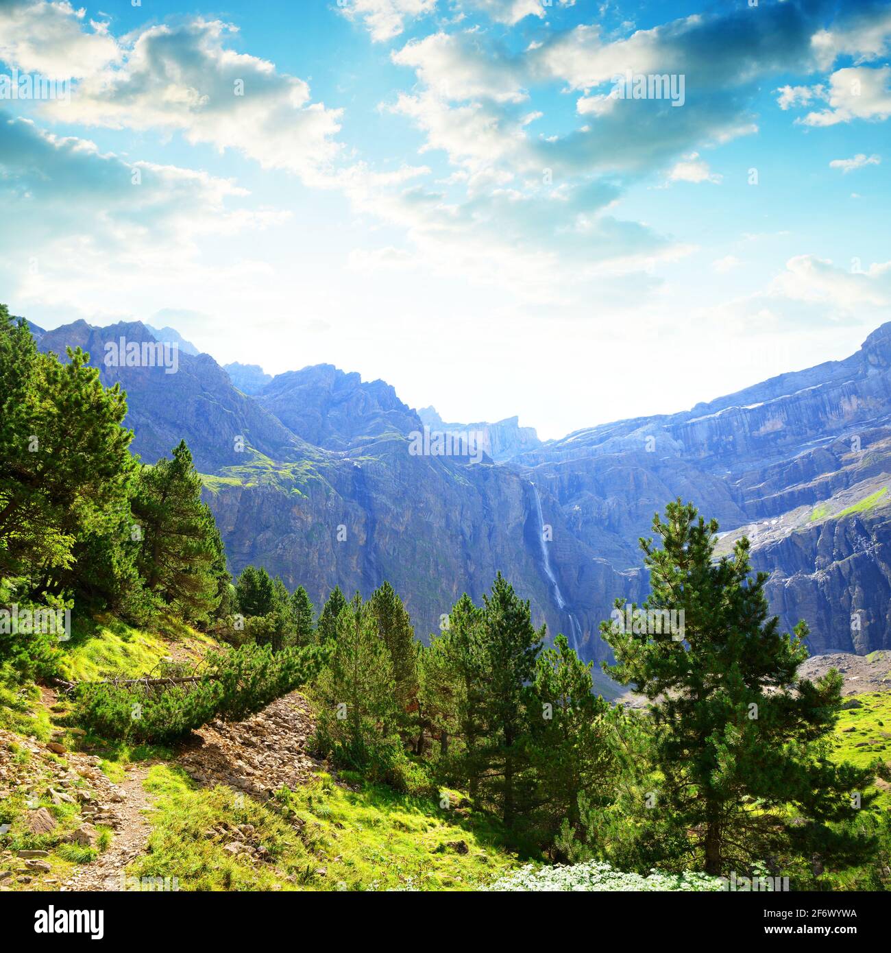 Cirque de Gavarnie in the French Pyrenees. Summer mountain landscape ...