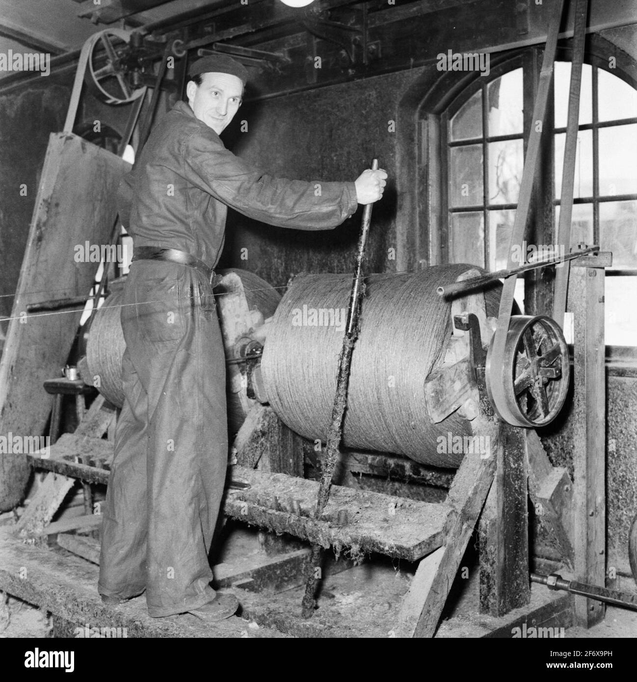 The rope ware track (pictured name).The rope warehouse (depicted name ...