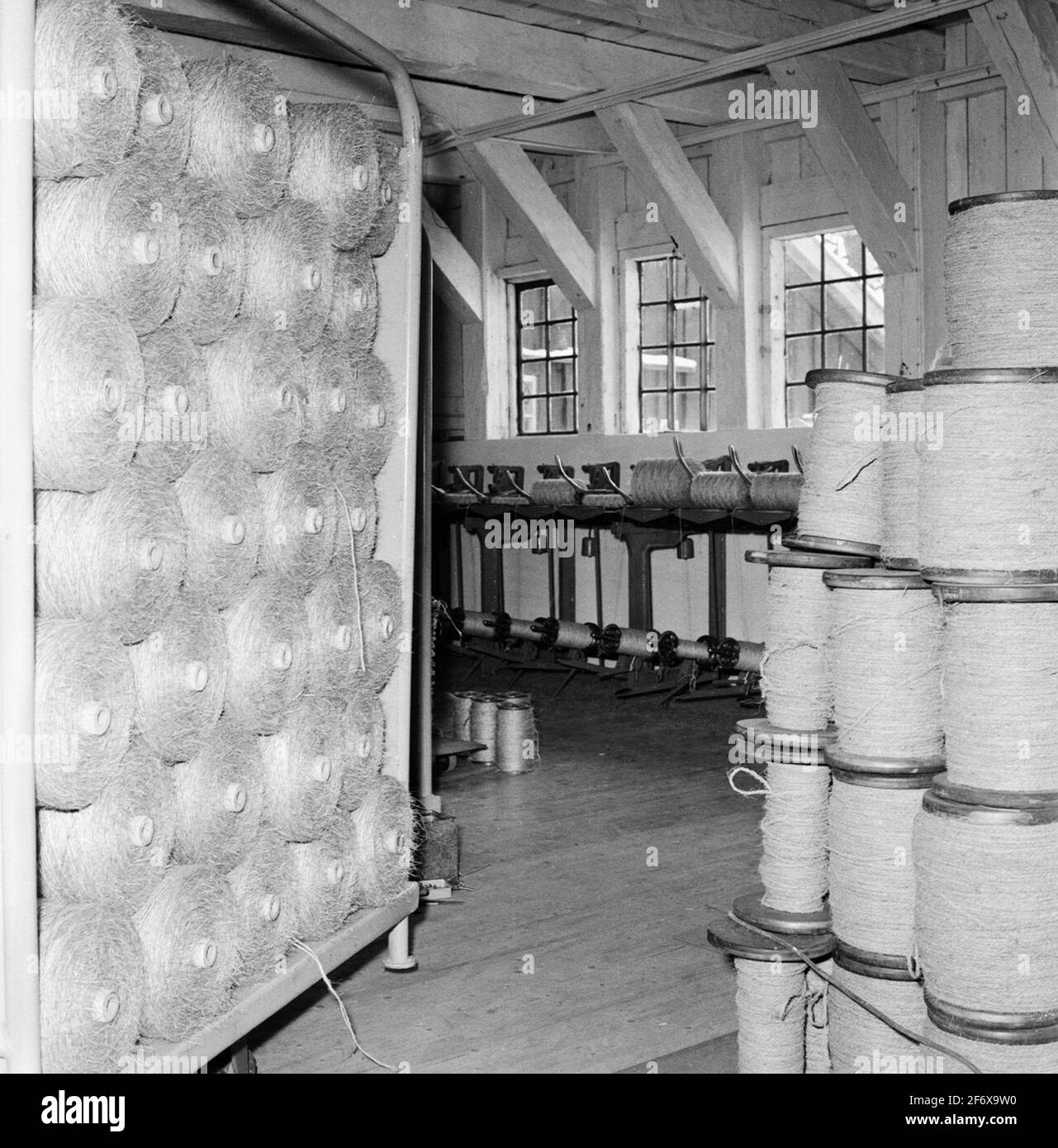 The rope ware track (pictured name).The rope warehouse (depicted name ...