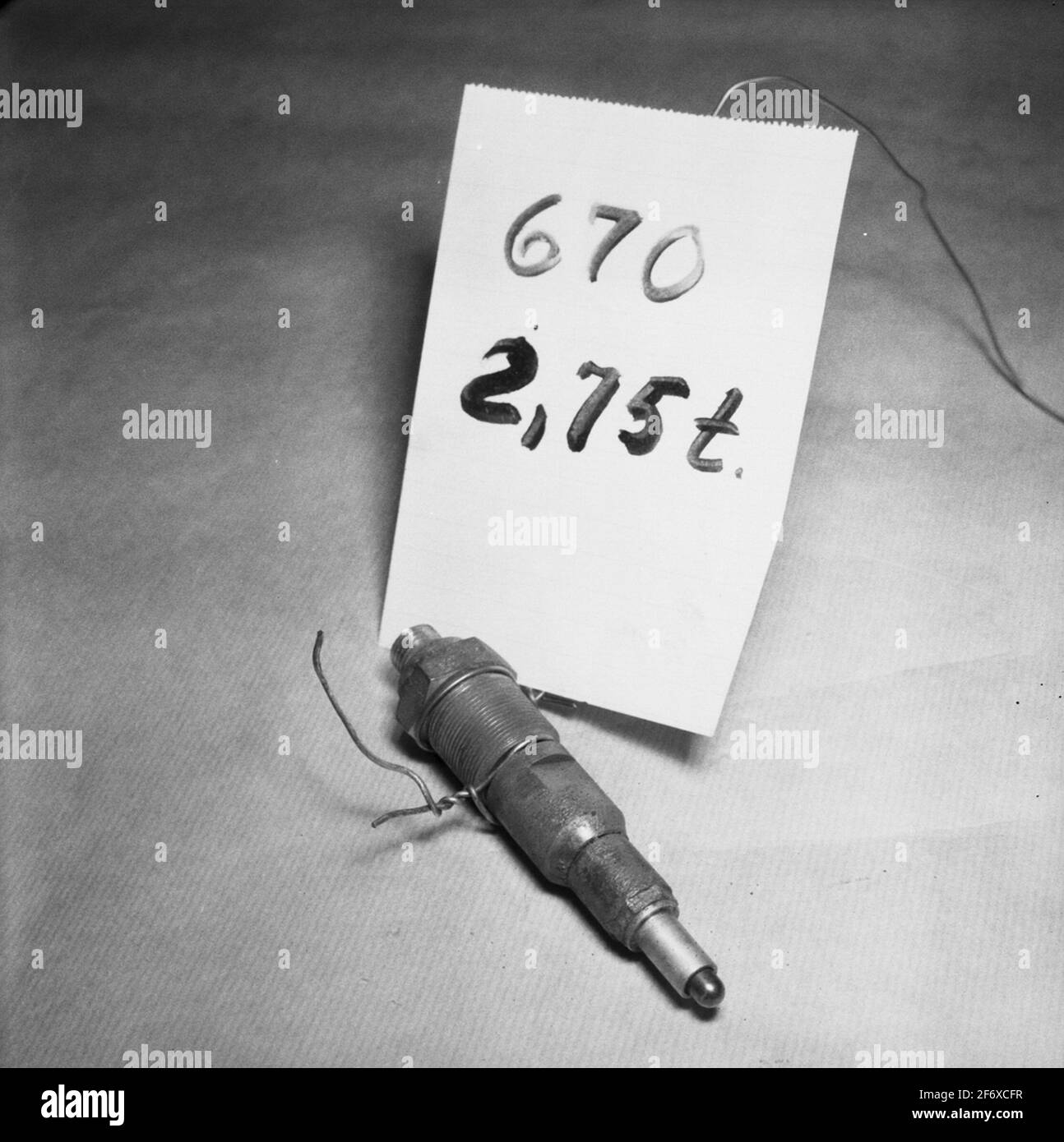 Assembly external Black and White Stock Photos & Images - Alamy