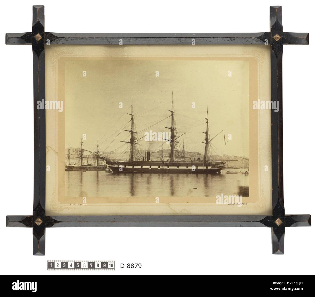 The picture shows the vanadic vanadis from starboard side. The ship ...