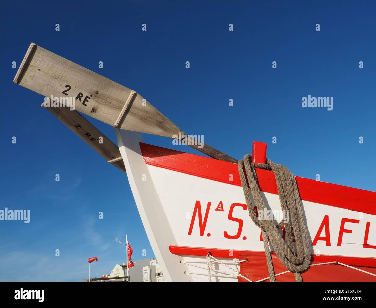 Nazare fishing boats hi-res stock photography and images - Alamy