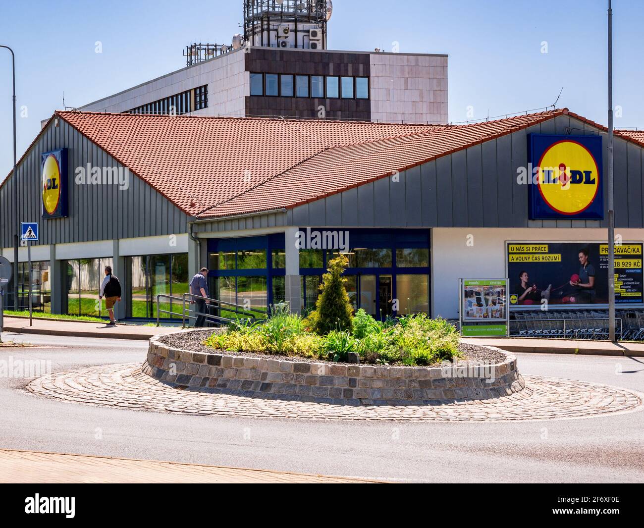 Lidl food market entrance hi-res stock photography and images - Alamy