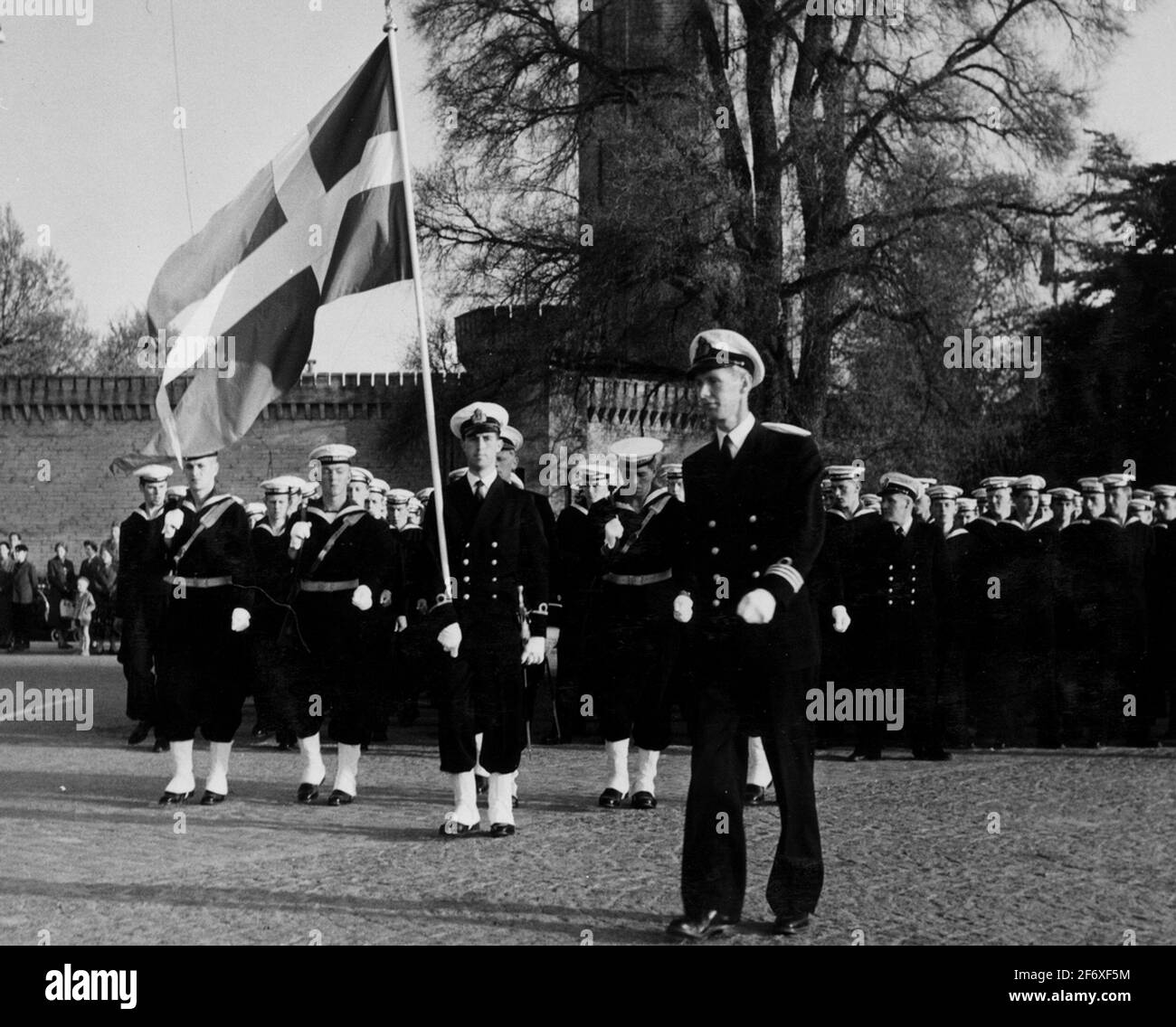 March uniform hi-res stock photography and images - Alamy