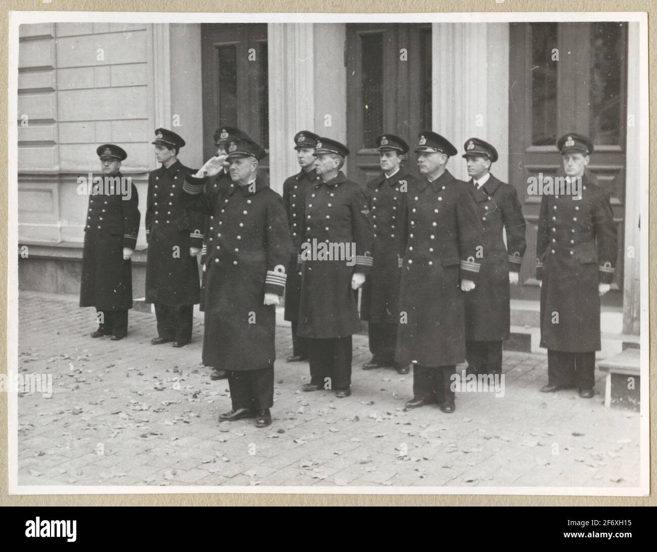 Military people stand Stock Photo - Alamy