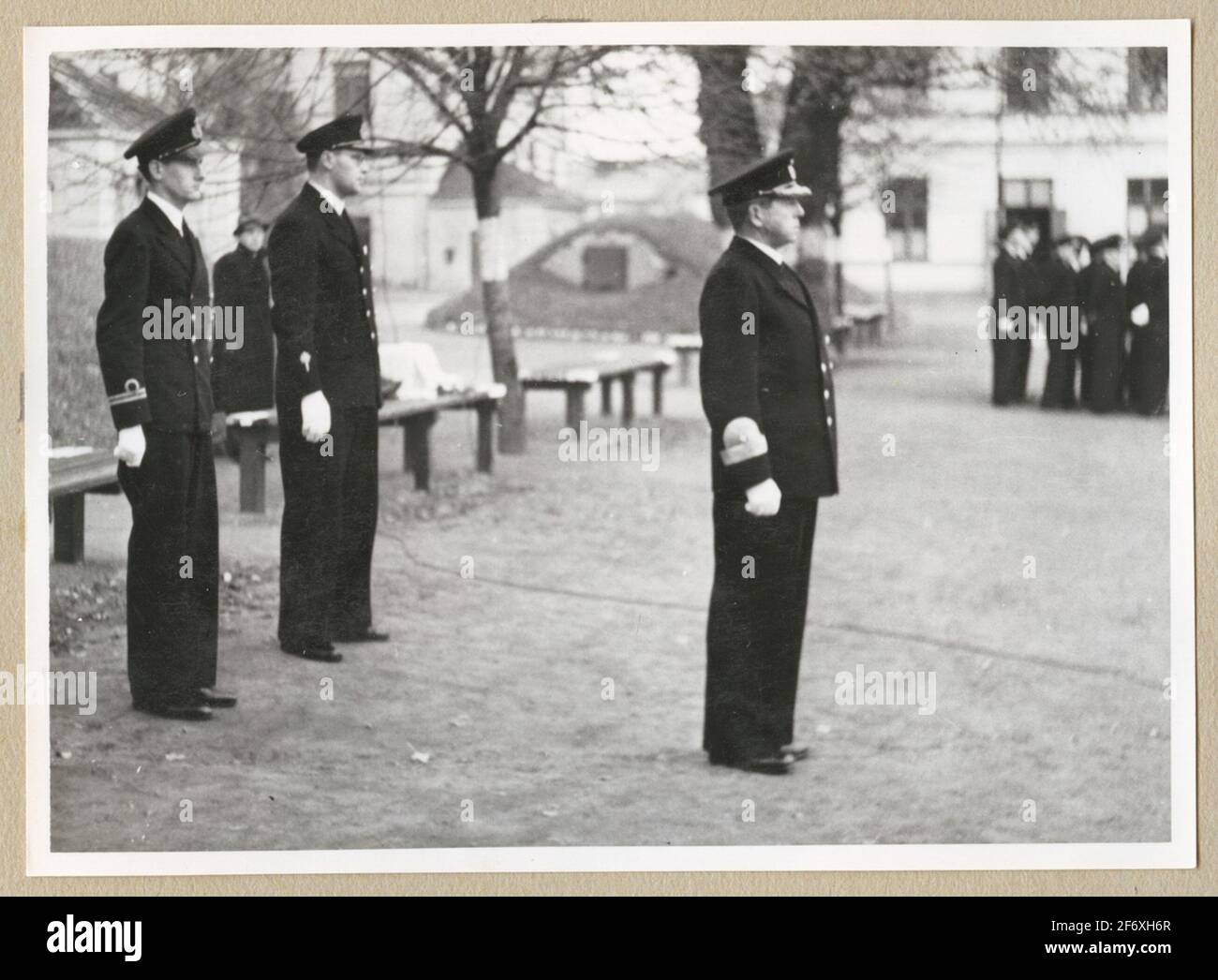 3 military people Stock Photo - Alamy