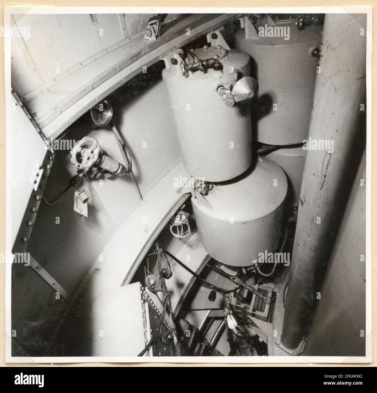 Torpedo room.Tank oil o. Torpedo fuel, viewed .. Kockums AB (depicted ...