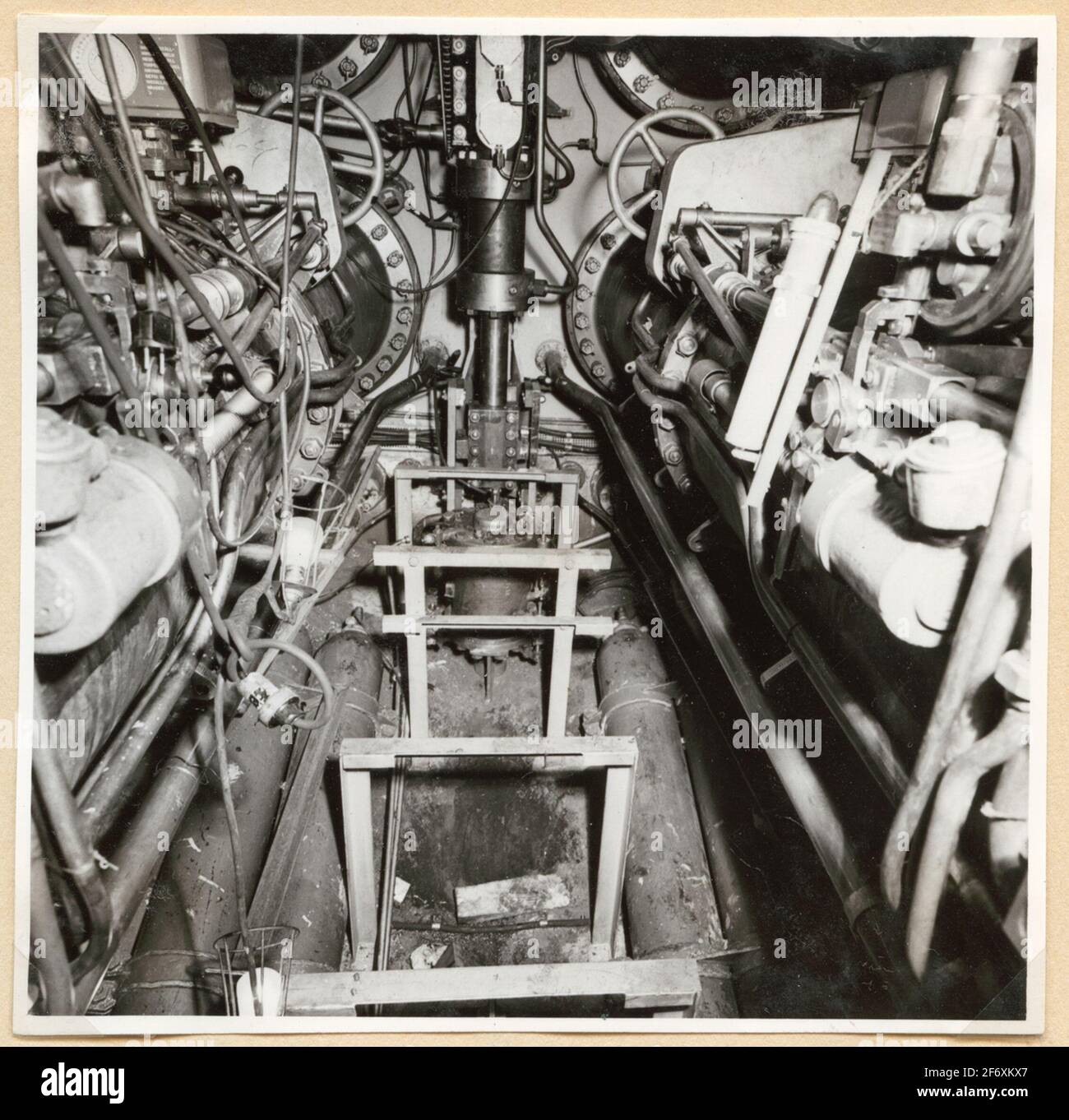 Torpedo room.The space under the floor between the torpedo tubes, seen ...