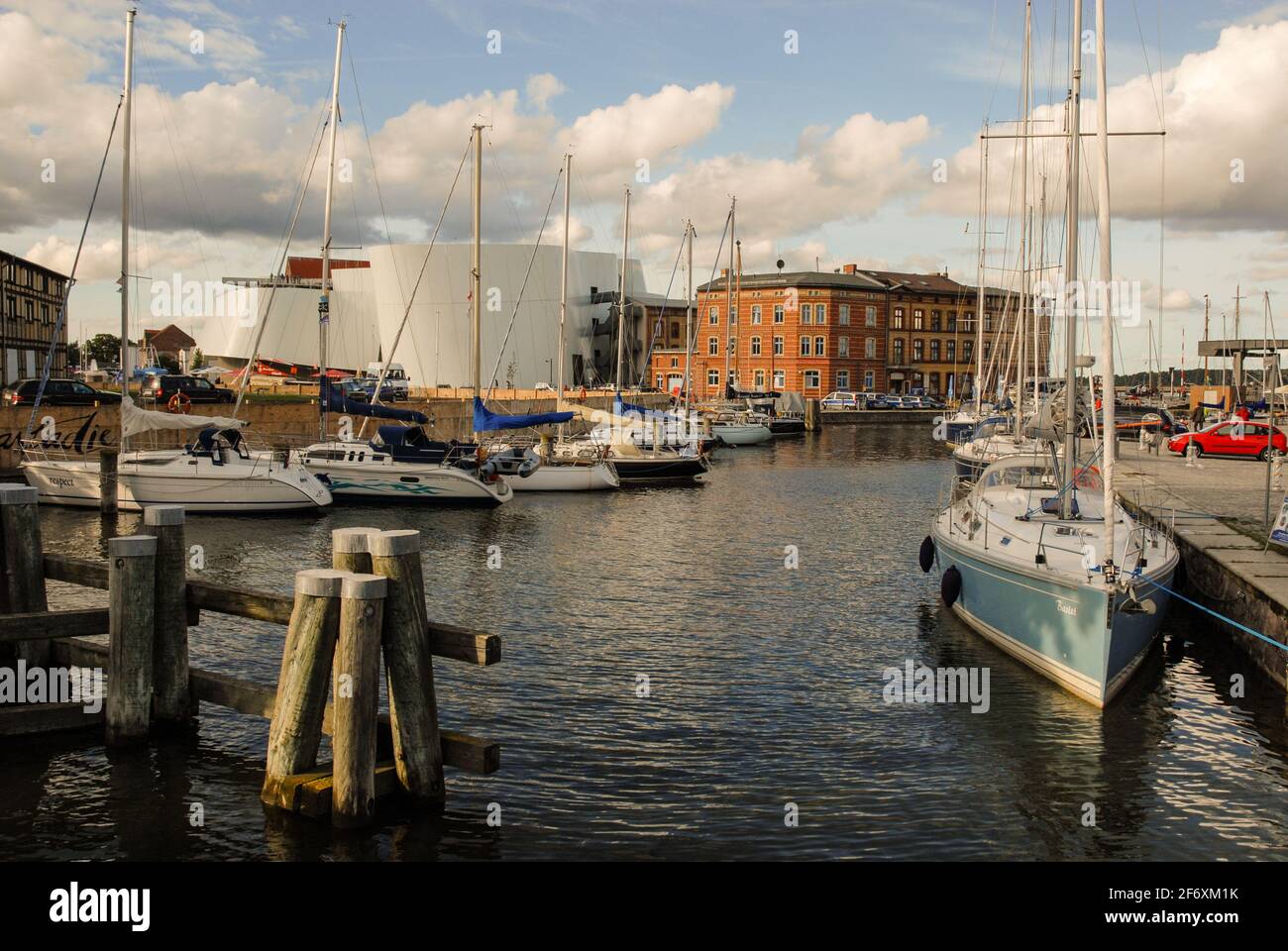 The historic harbour of Stralsund with the newly built OCEANUM maritime ...