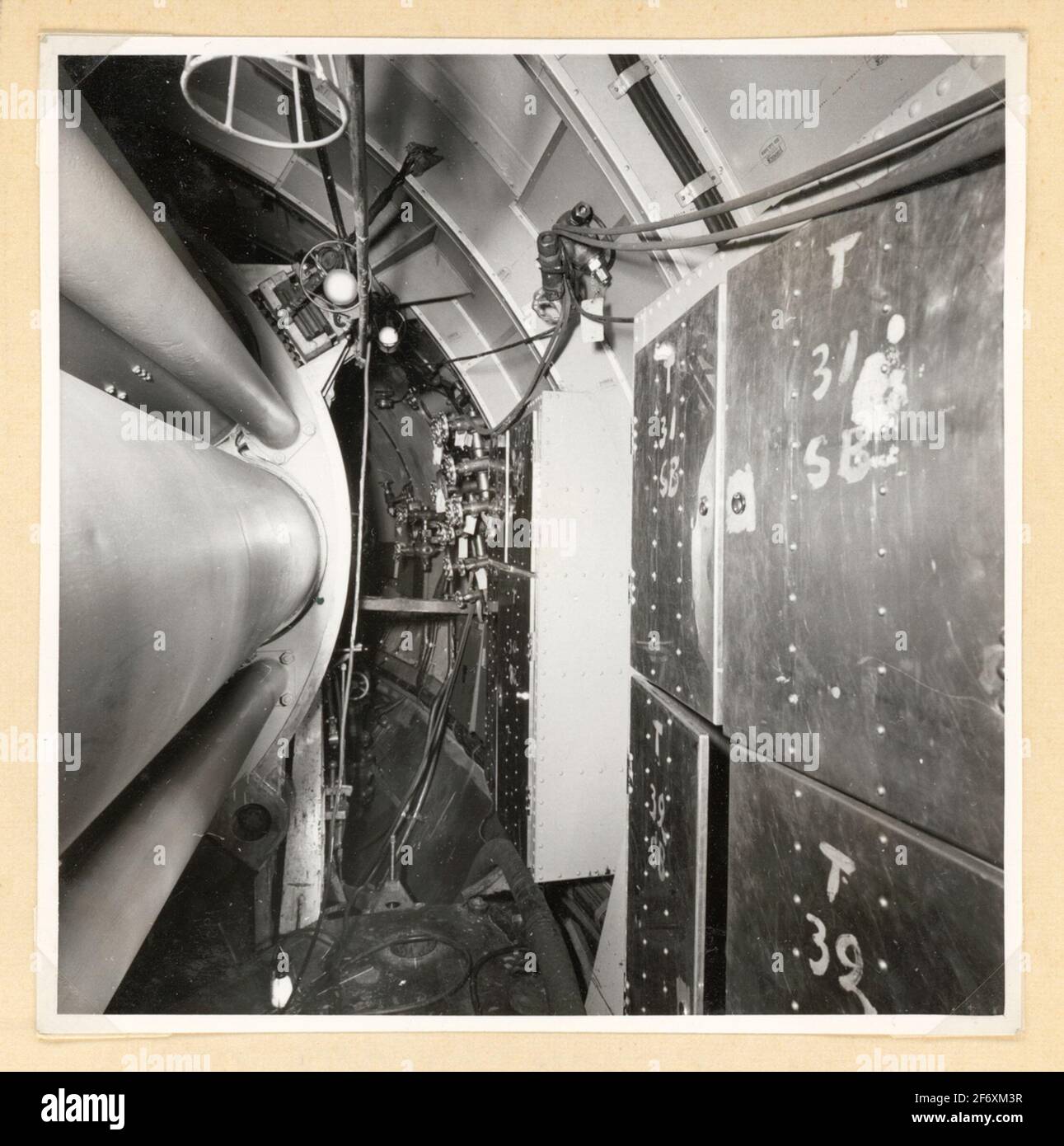 Torpedo room.Torpedo magazine.Sb side at torp.Mag.seen aft .. Kockums ...