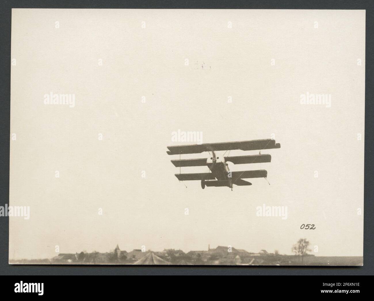 The picture shows a Fokker Dr.In hunting aircraft in flight.Original ...